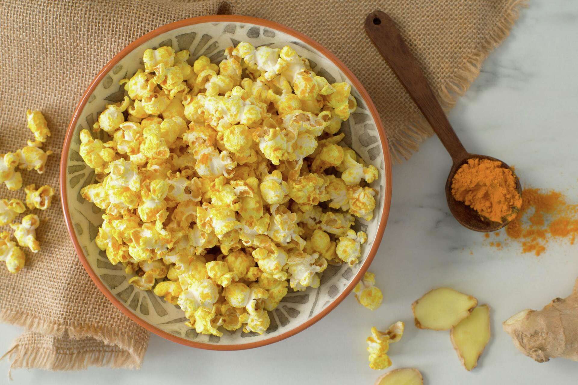 Recipe: Ginger Turmeric Popcorn