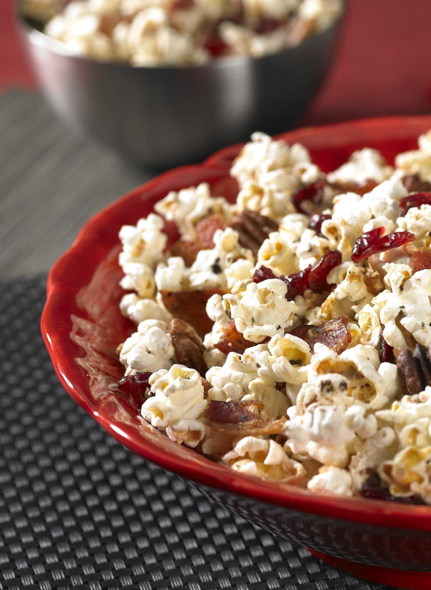 Recipe: Maple Bacon Popcorn