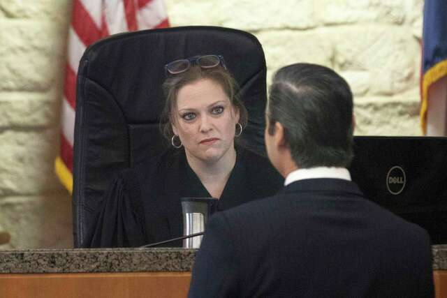 More Harris County judges accused of favoritism in defense appointments