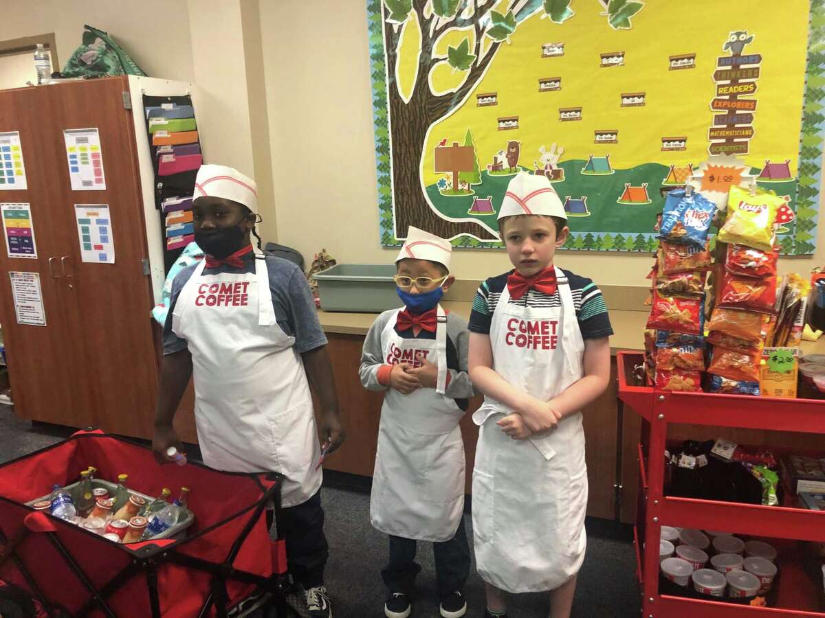 Woodlands elementary keeps student-run business going during pandemic