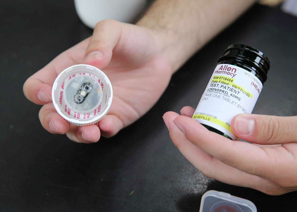 San Antonio Trinity University students create ‘smart cap’ for pill ...