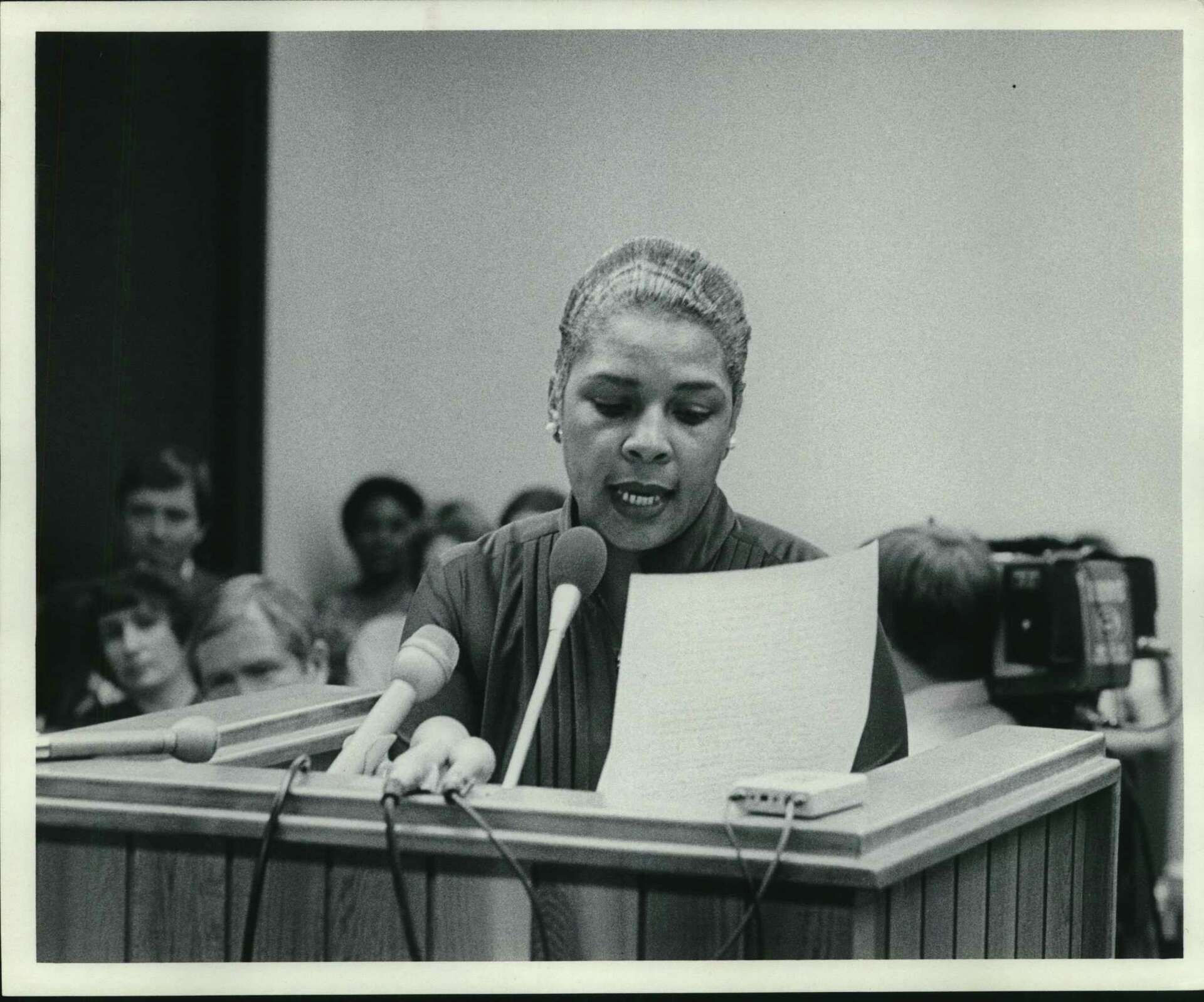 Another ‘gutsy’ move: Houston Rep. Senfronia Thompson runs for House ...