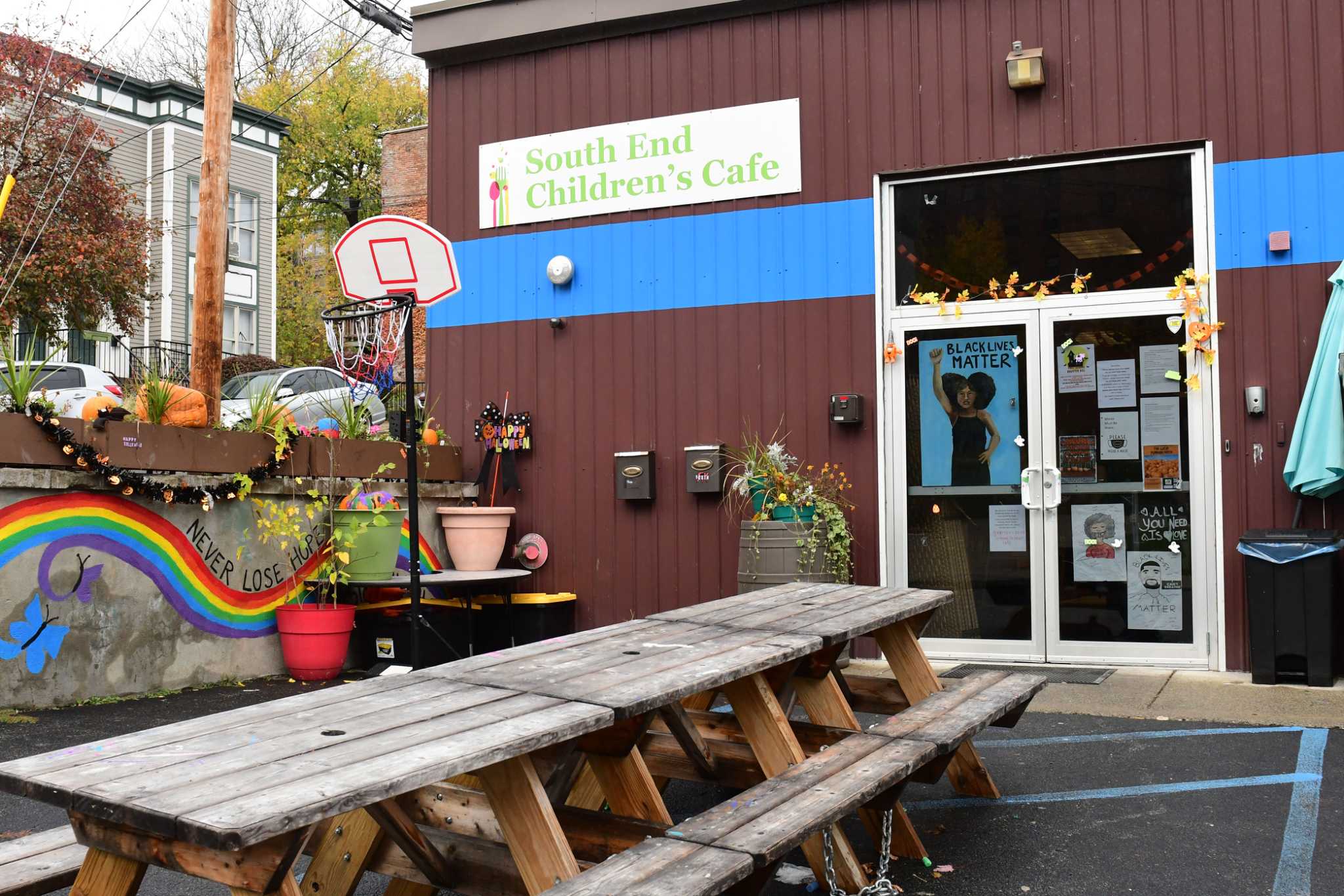 Hunger is surging in New York but critical aid programs will soon end