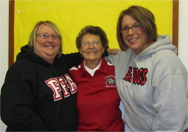 Gillespie woman named to senior hall of fame