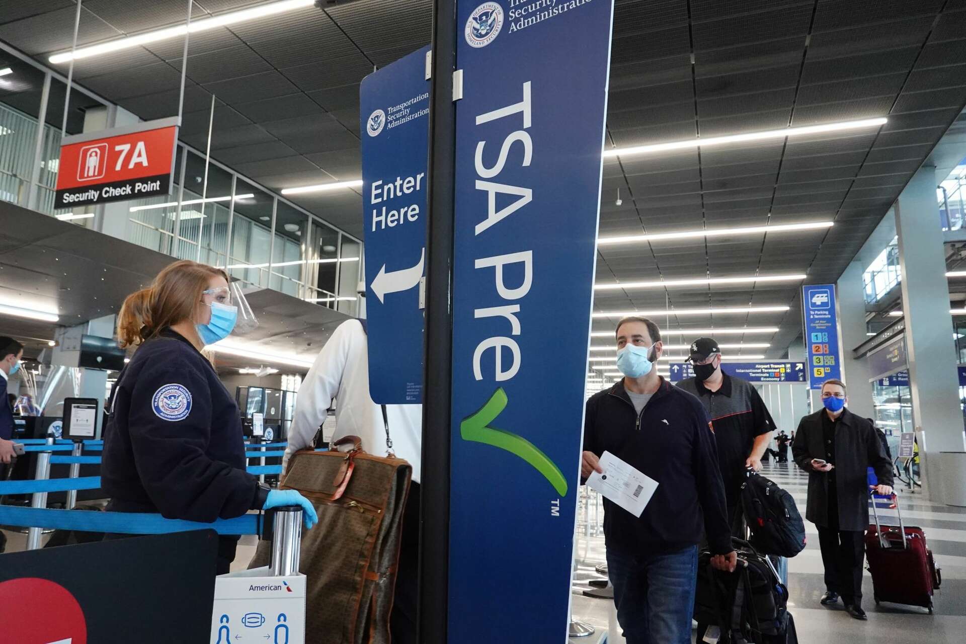 American Airlines the latest to join TSA's facial security program