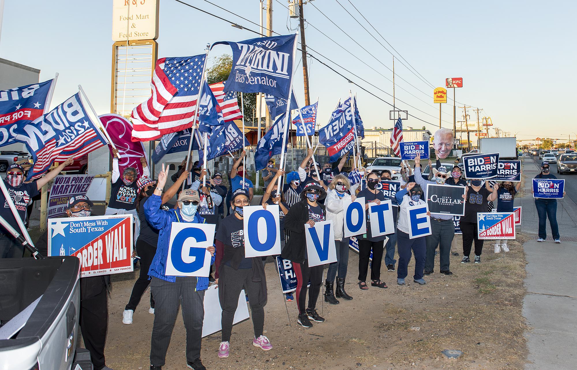 Laredo Democrats host dance event to encourage voting