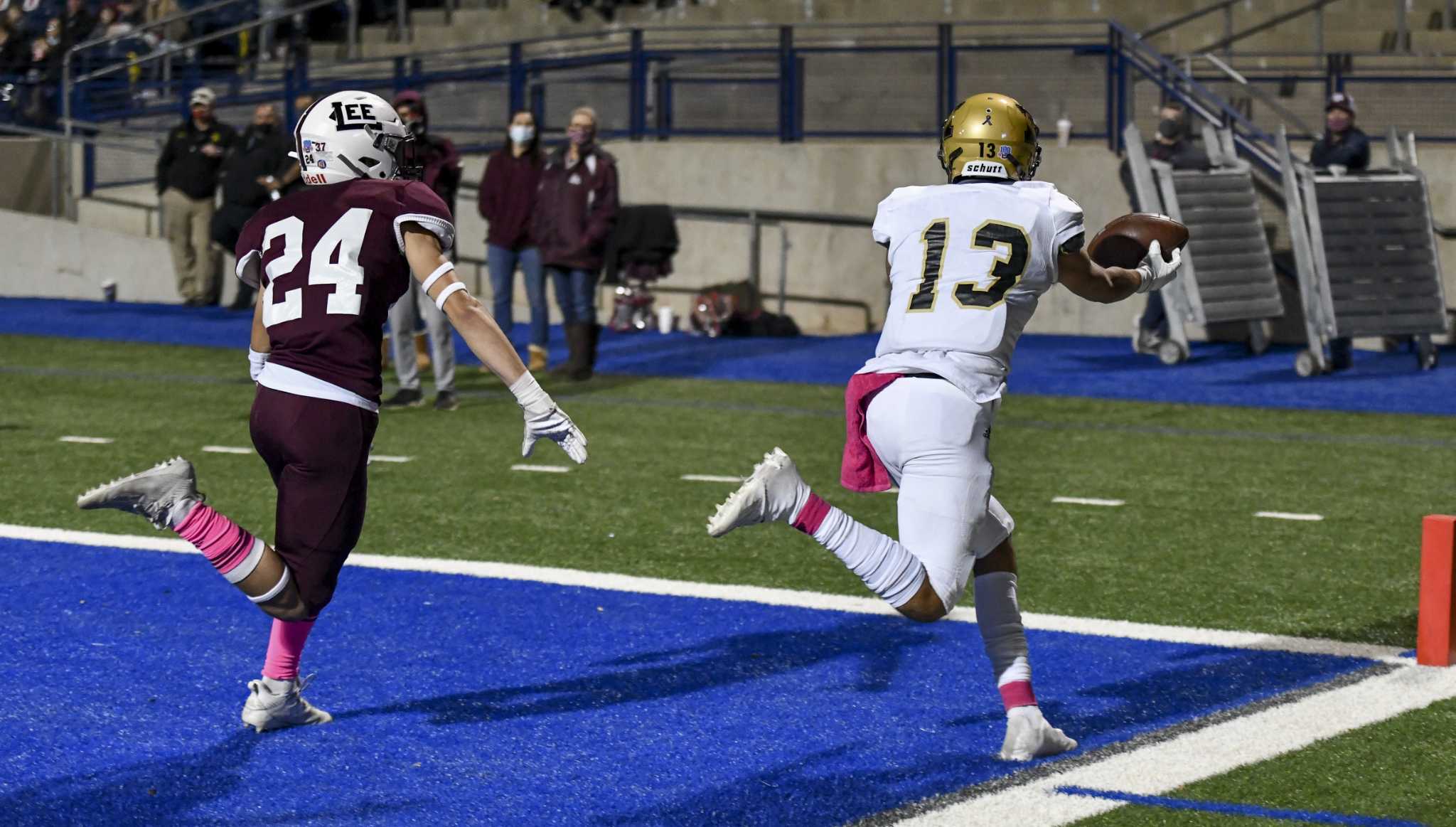 Photos: Lee football takes on Abilene High