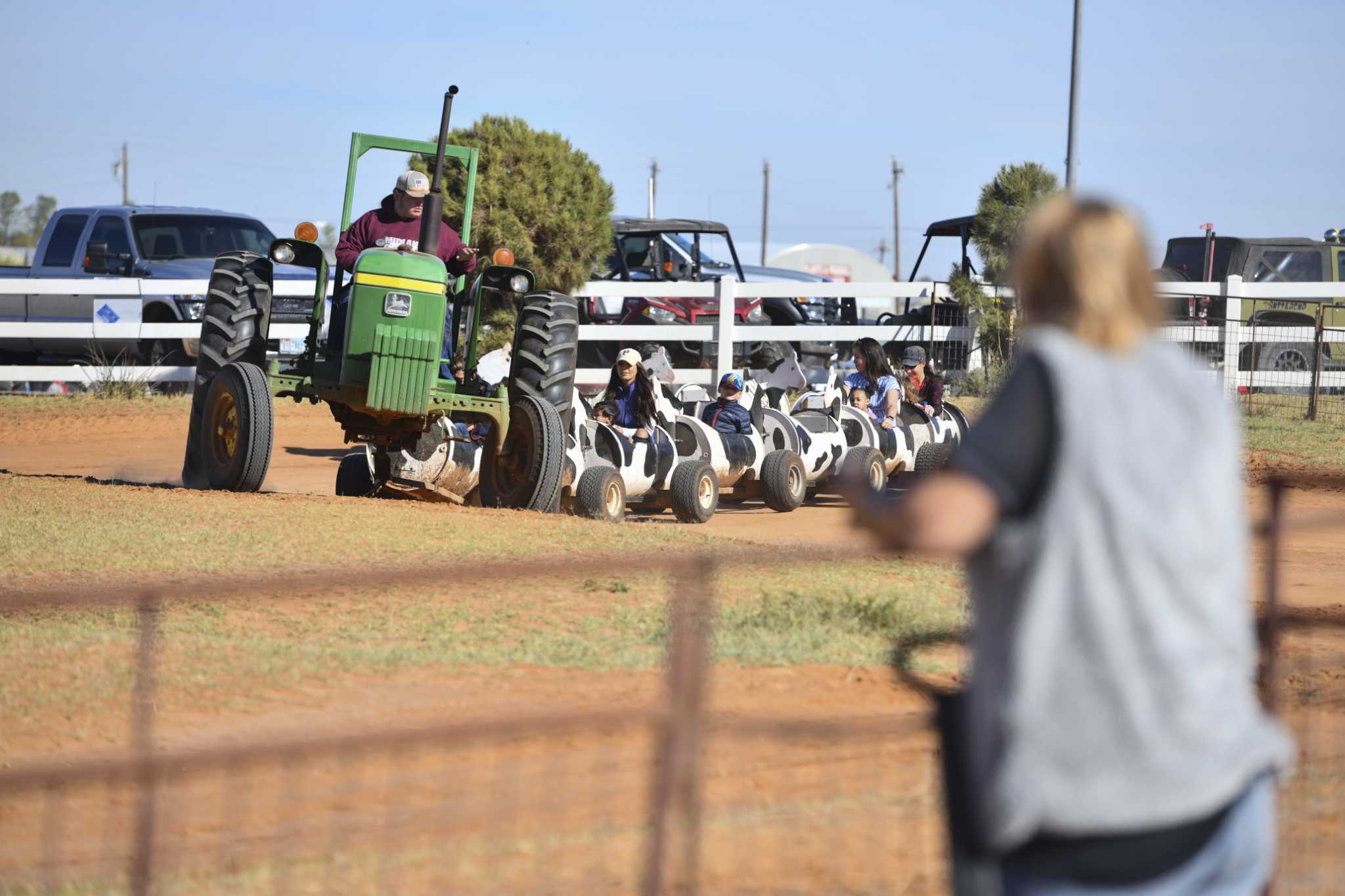 Fiddlesticks Farms in Midland opens for 15th season