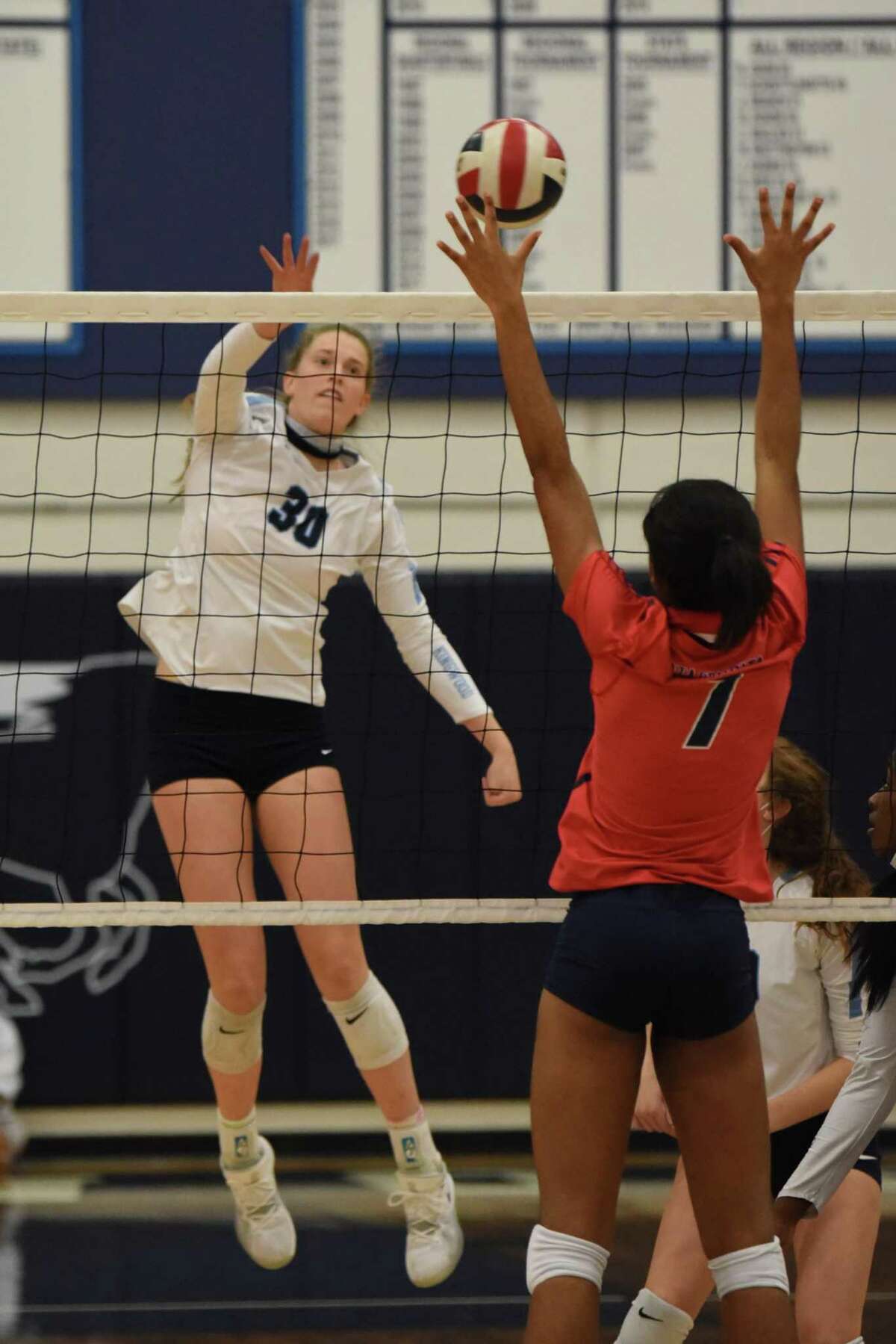 Volleyball: Kingwood’s Wilson transitions from soccer to volleyball ...