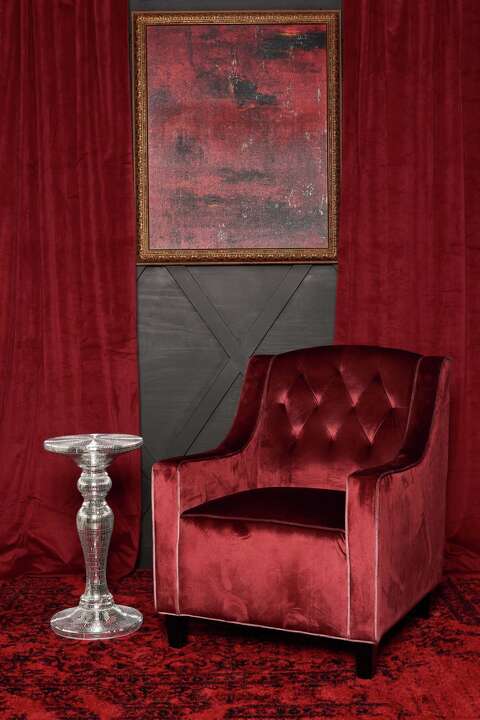 Humble businesswoman empowers plus-size women through clothing boutique