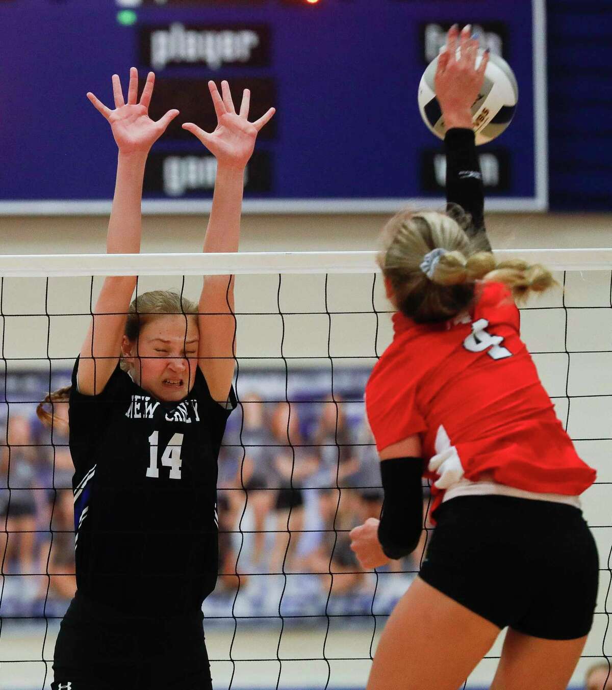 VOLLEYBALL: Porter edges New Caney, earns playoff berth
