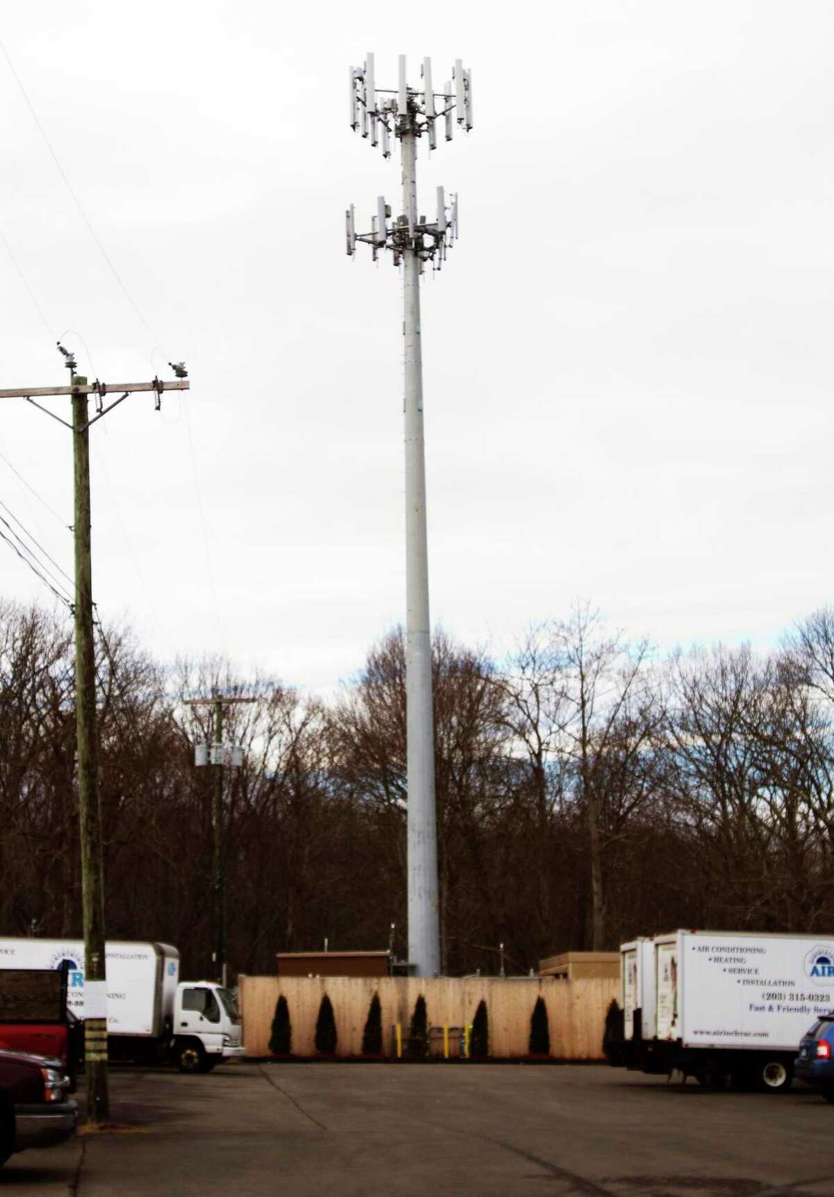 Nearly 200-foot cell tower is proposed in Sherman