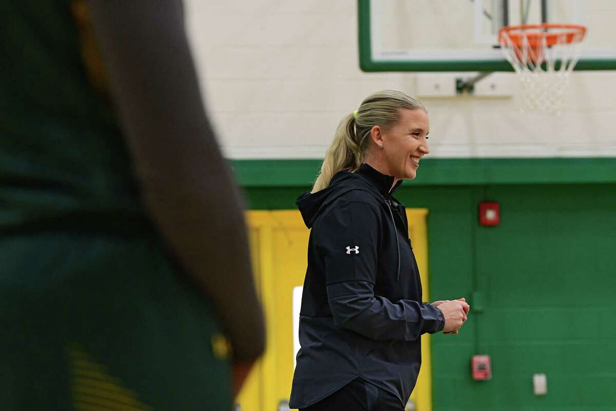 Amid uncertainty, Siena women's basketball has shot in wide-open MAAC