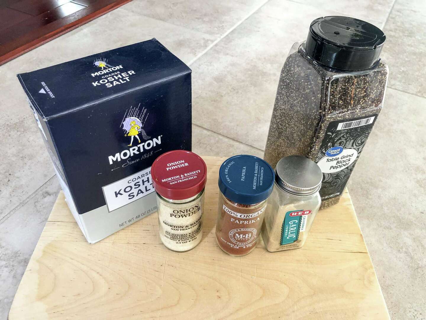 Why dry rubs are the backbone of backyard barbecue