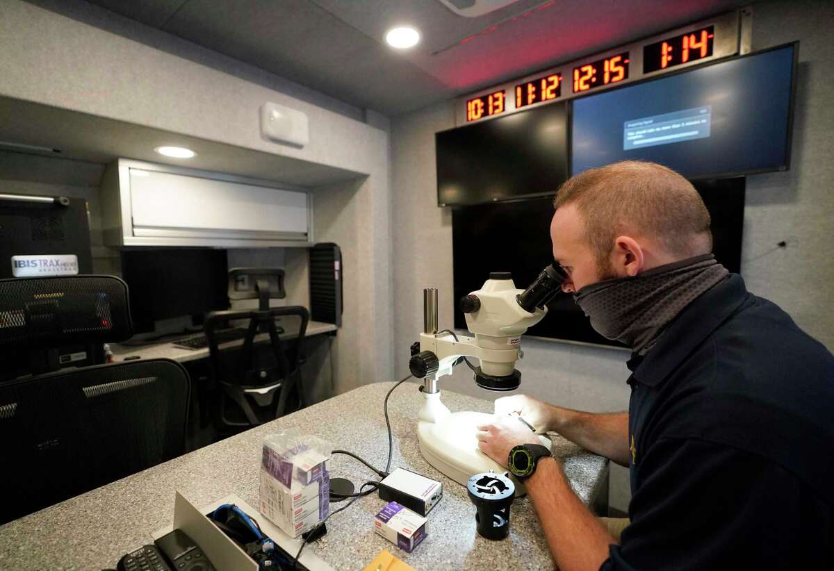 Federal task force announces nearly 300 gun arrests in Houston in last year