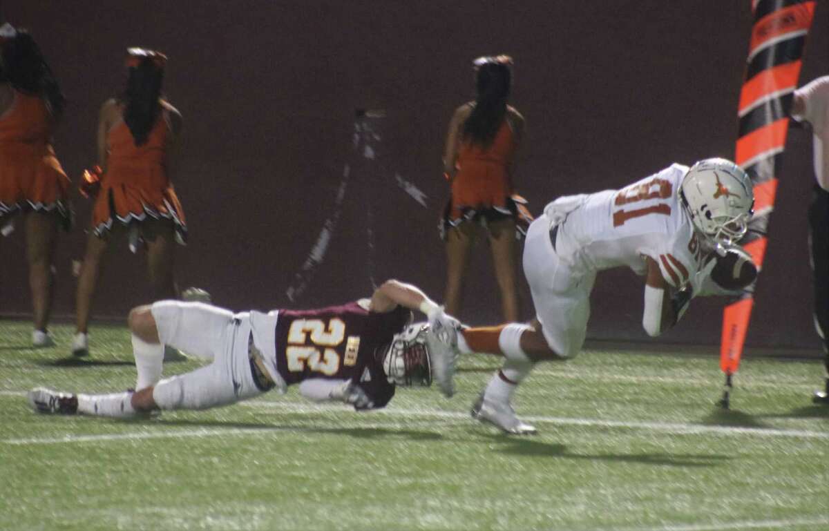 Dobie snaps Deer Park’s 19-game PISD winning streak