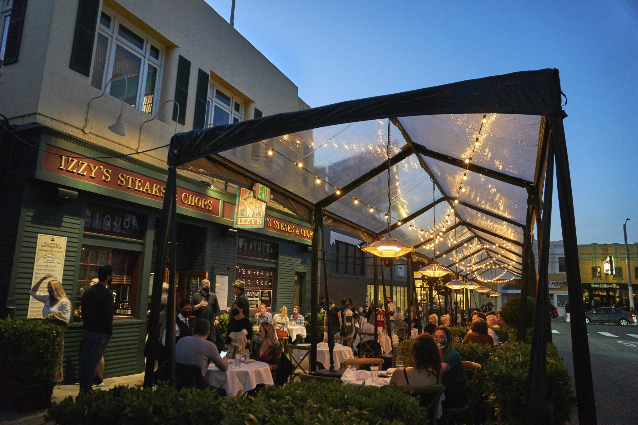 Sam DuVall, founder of San Francisco's Izzy's Steaks and Chops, has died