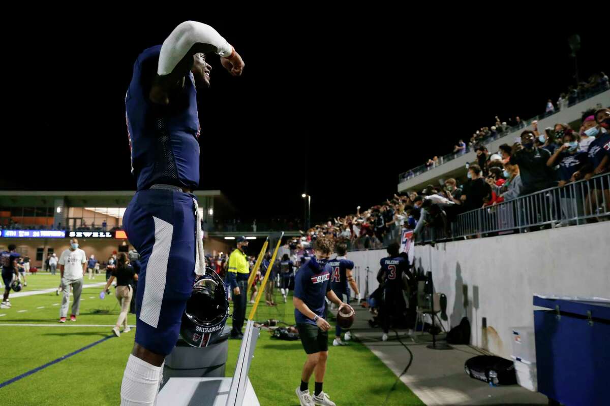 Tompkins upends Katy’s 75-game winning streak
