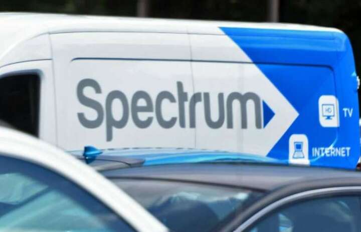 Julie Chapman, Dan Bazile to anchor Spectrum's morning shows statewide