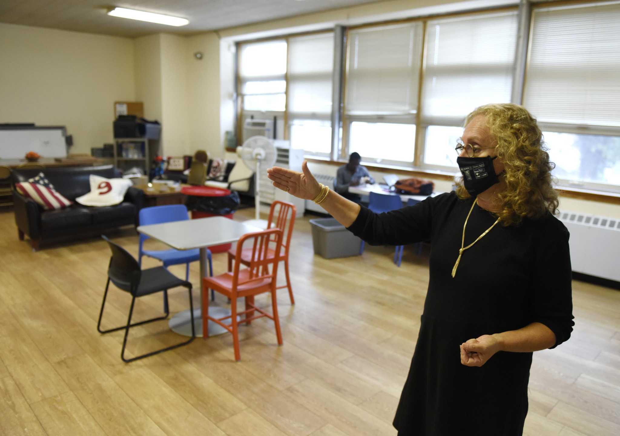 Immigration lawyer helps with ‘complex and complicated’ citizenship ...