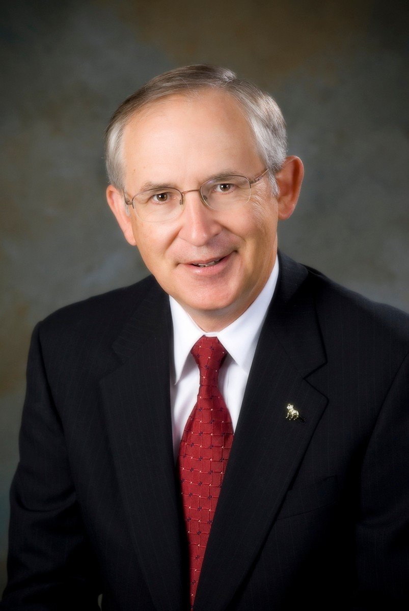 Ferris president elected chair of Midwestern Higher Education Compact