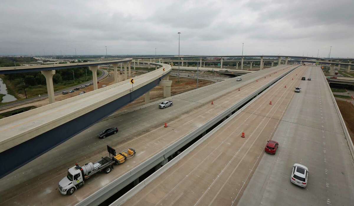 Toll lanes along Texas 288 open today, just in time for growing traffic ...