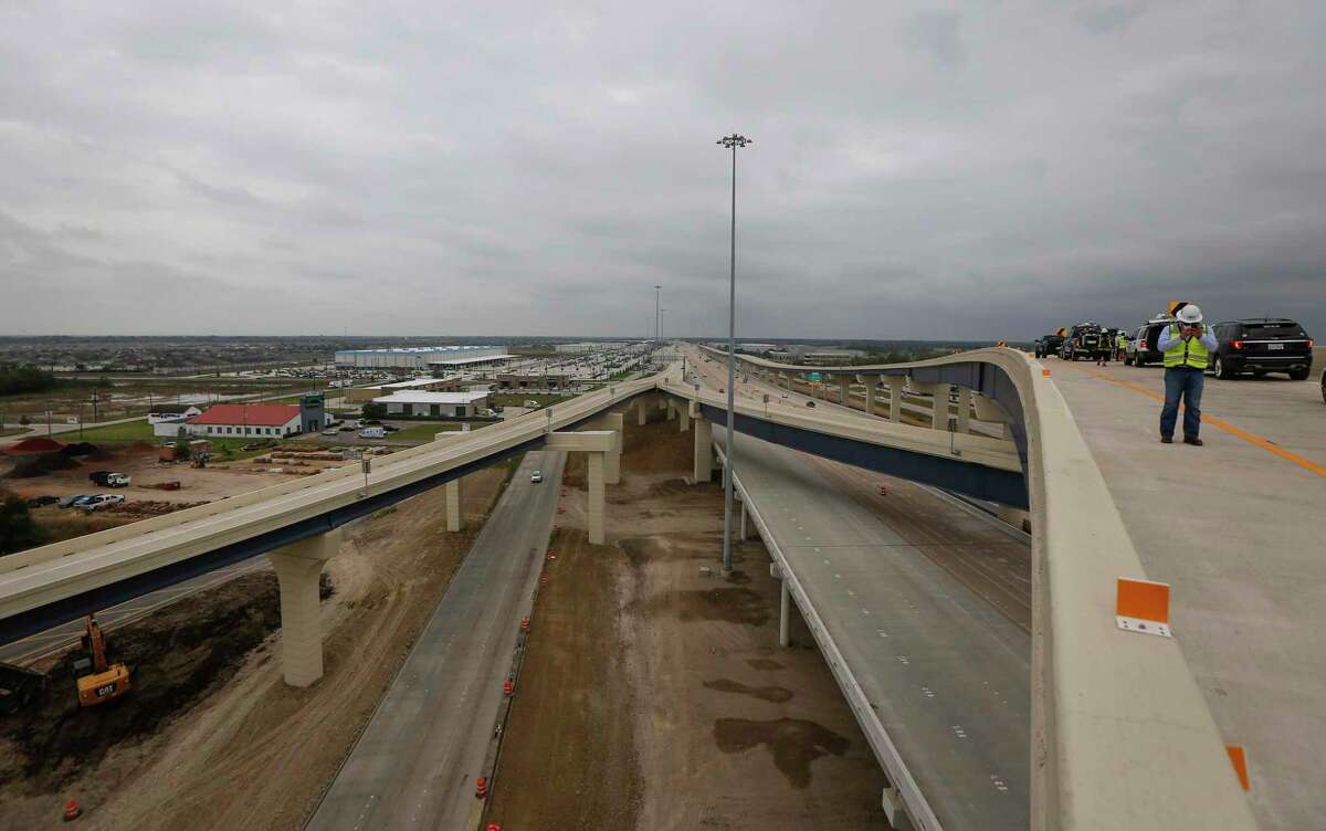 Toll lanes along Texas 288 open today, just in time for growing traffic ...