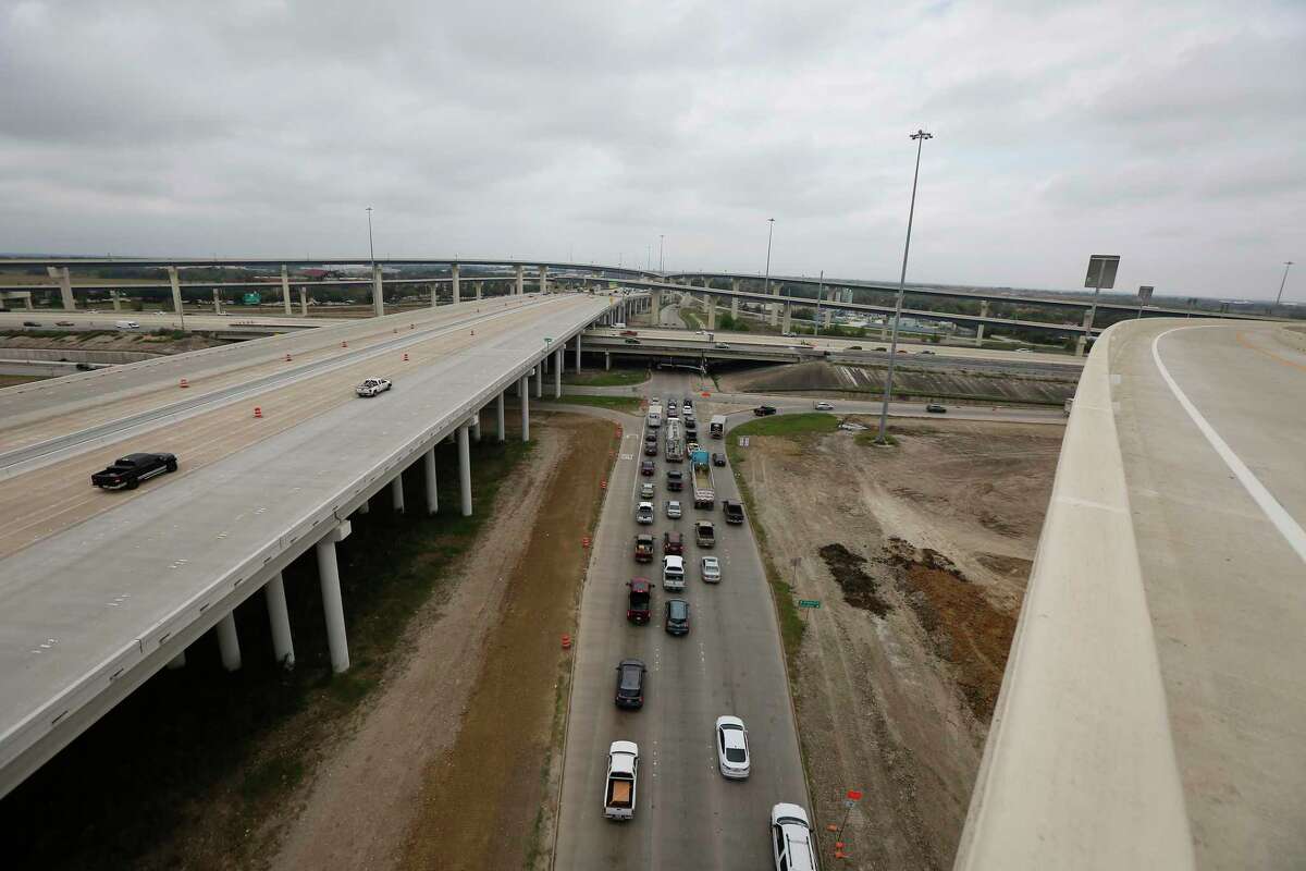 Toll lanes along Texas 288 open today, just in time for growing traffic ...