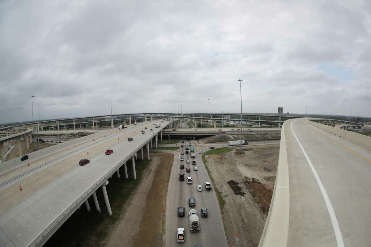 Toll lanes along Texas 288 open today, just in time for growing traffic ...