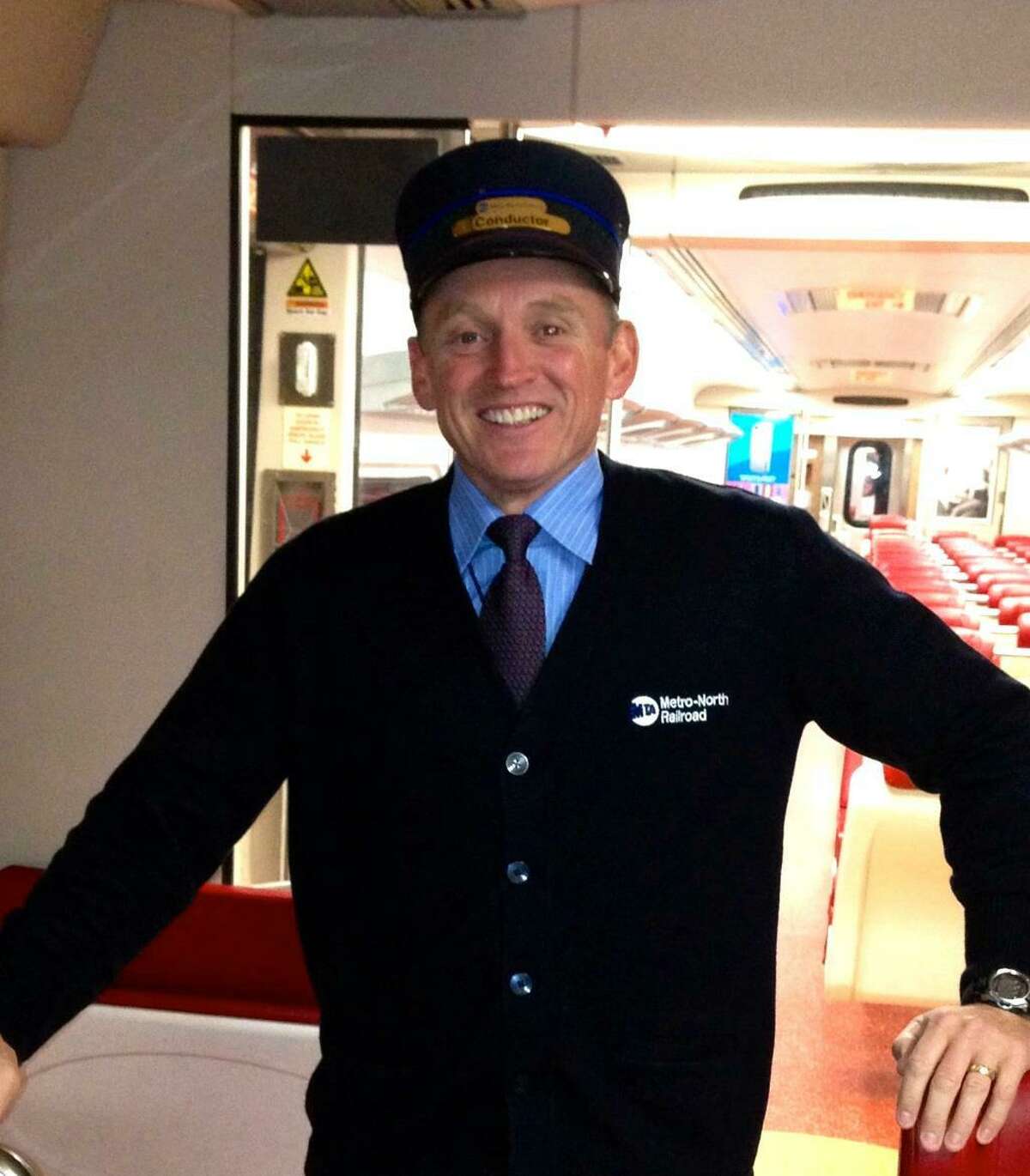 From finding $400 to razzing co-workers, Metro-North conductor writes ...