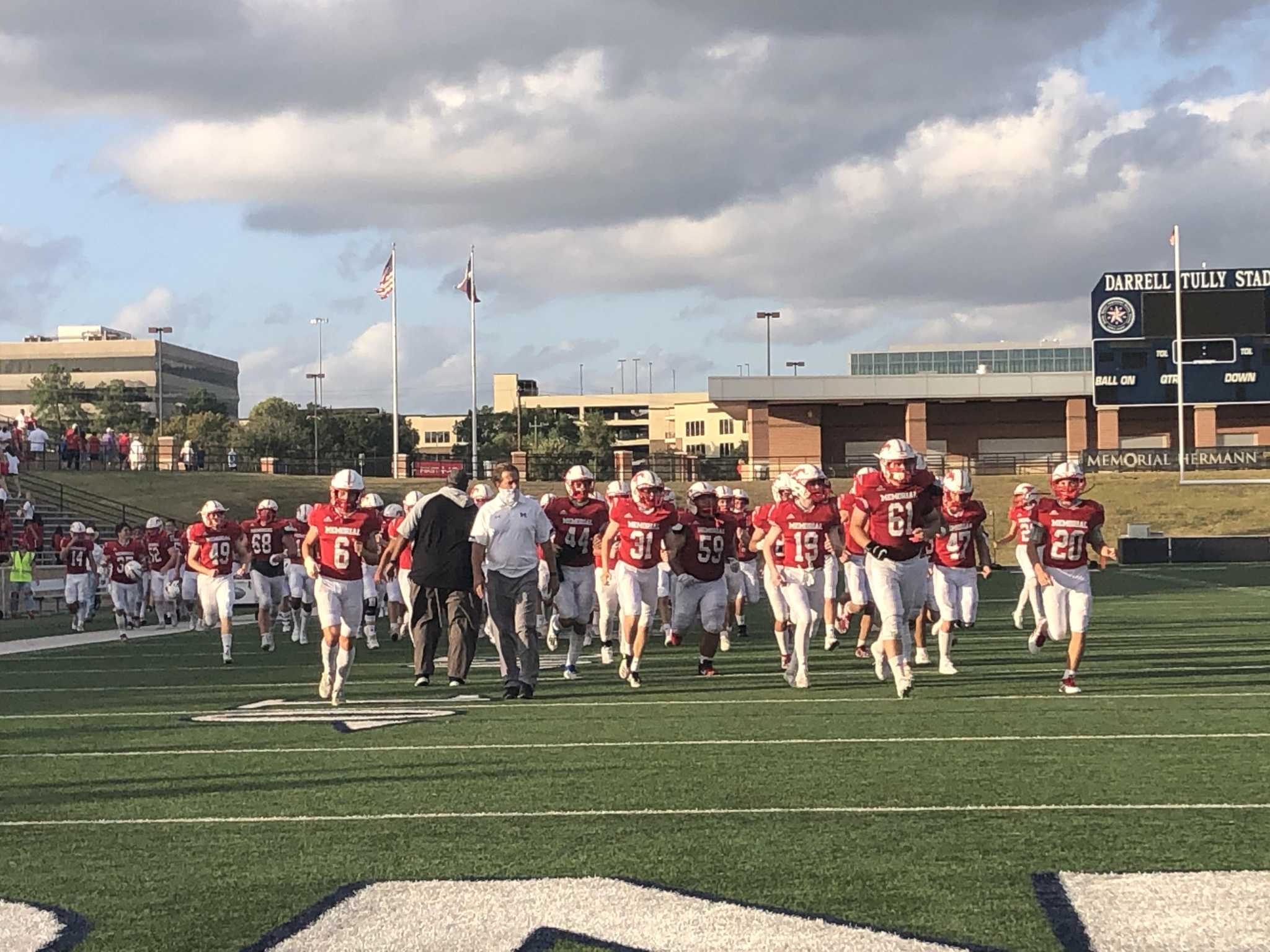 Football roundup: Spring Woods offense clicking in district rout