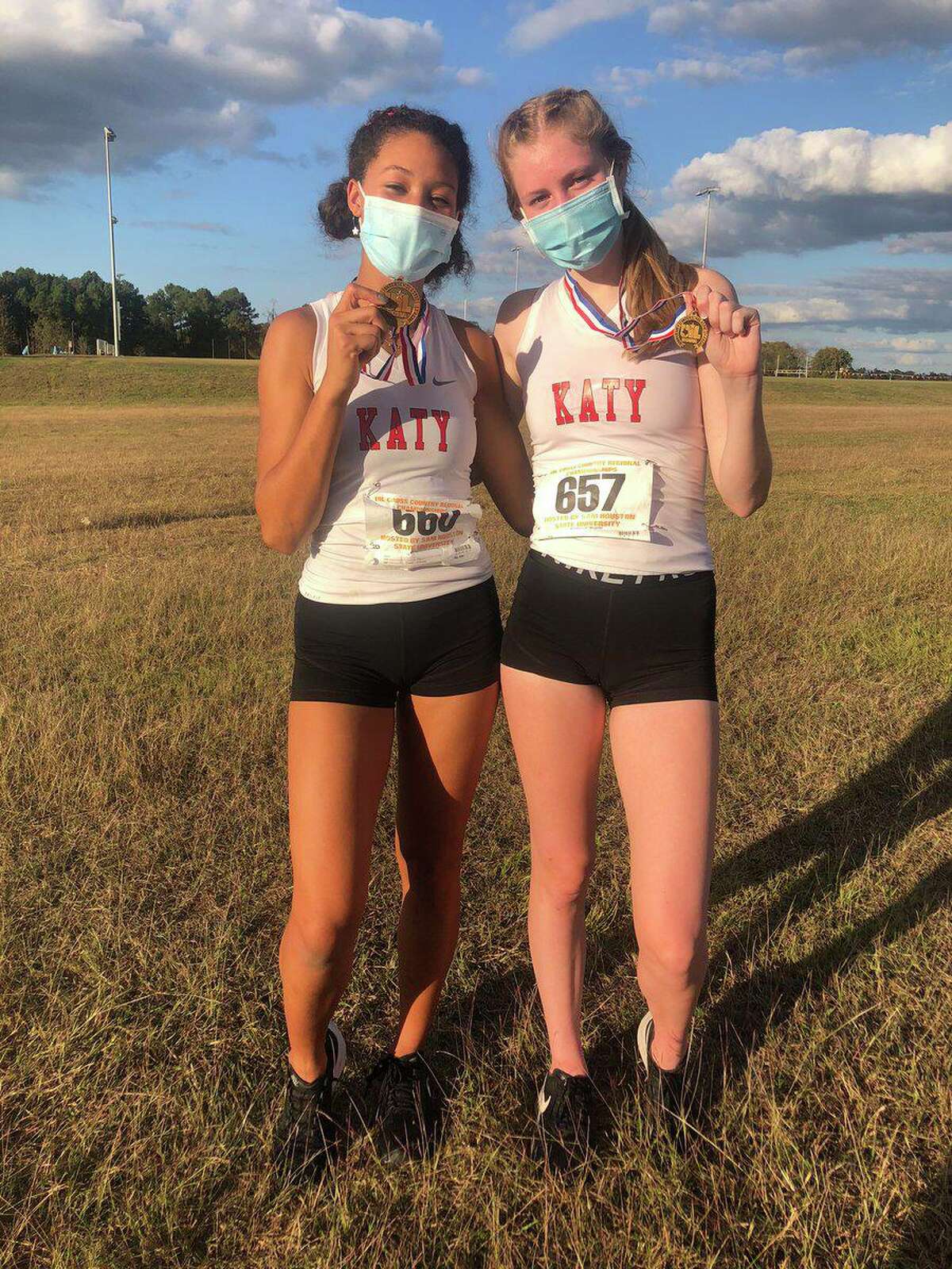 Cinco Ranch, Tompkins advance to state cross country