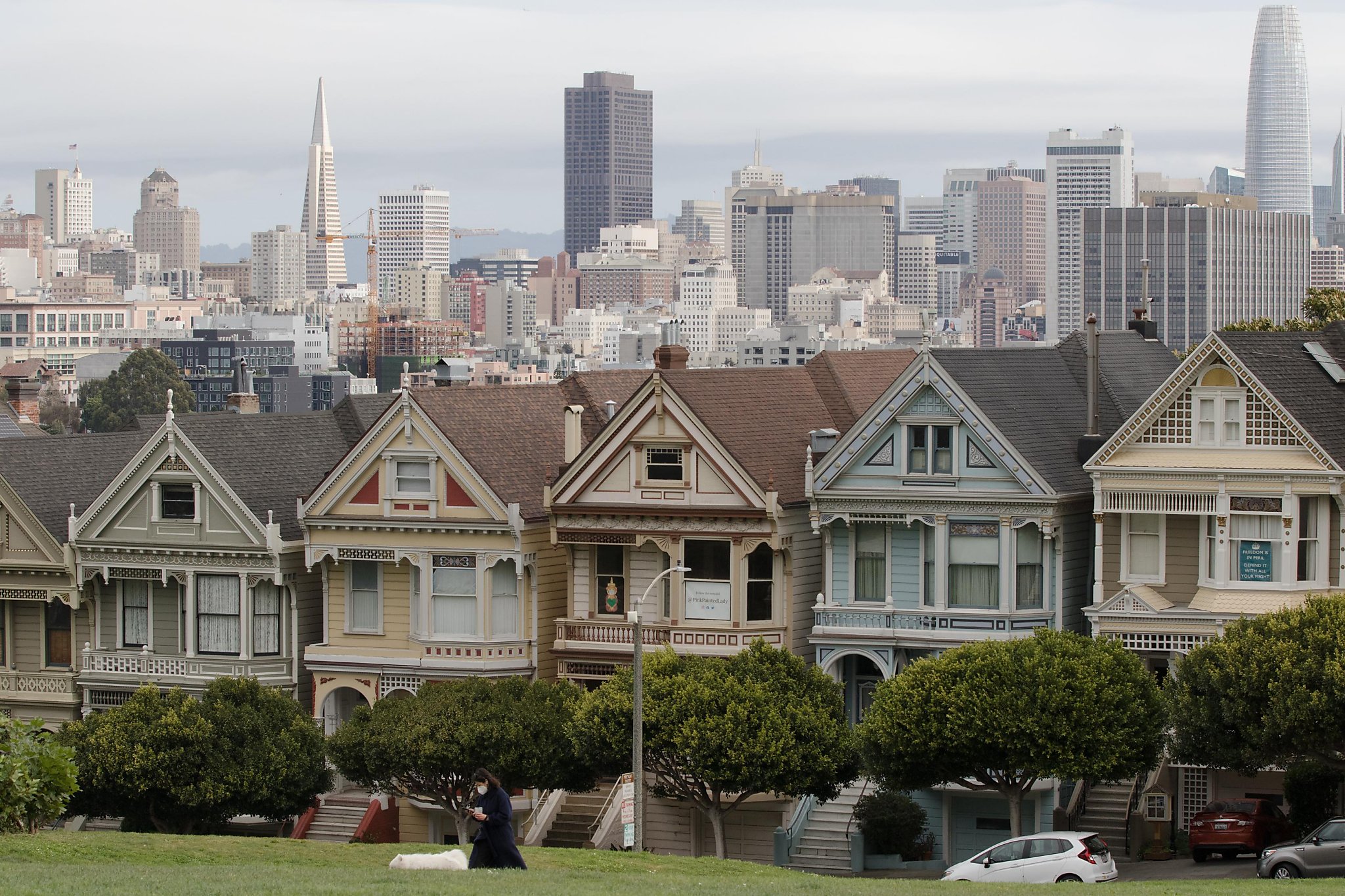 Parody comic of stereotypical SF headlines blows up on Reddit