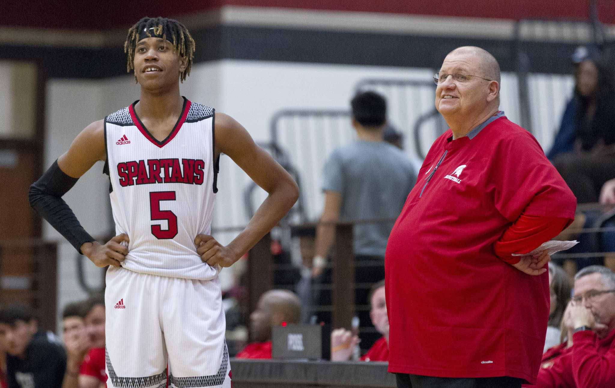 BOYS HOOPS: Porter returns plenty of experience