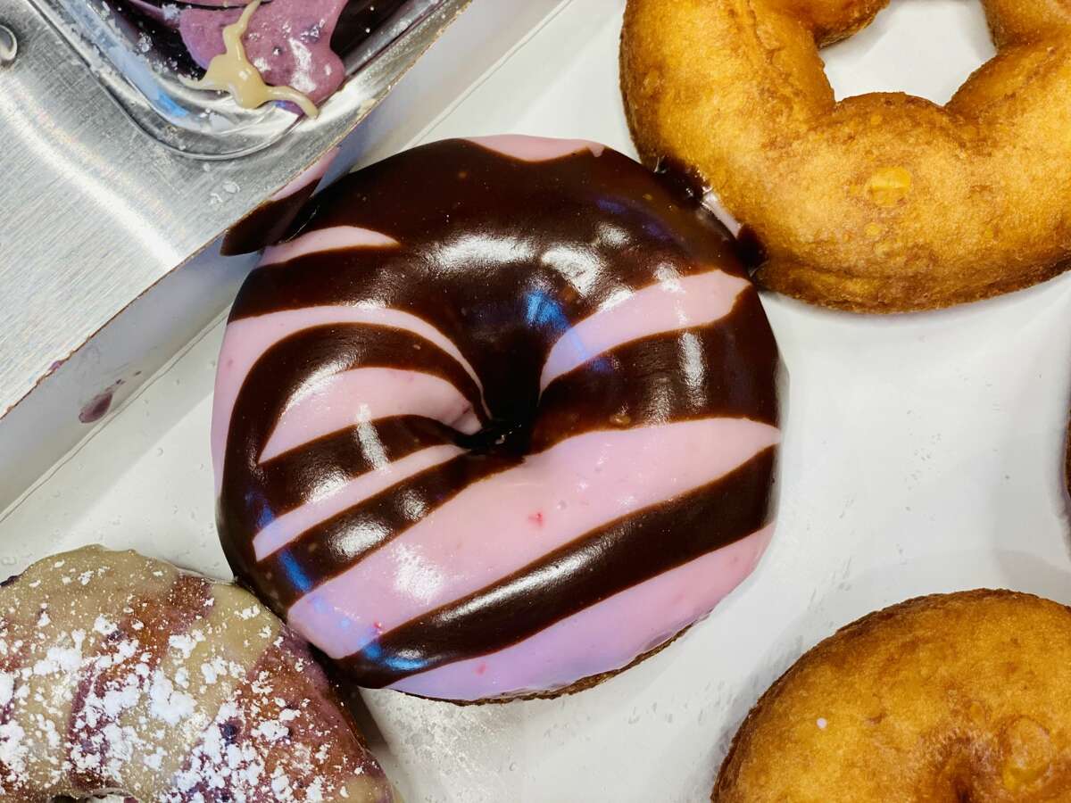 Duck Donuts now open in Latham