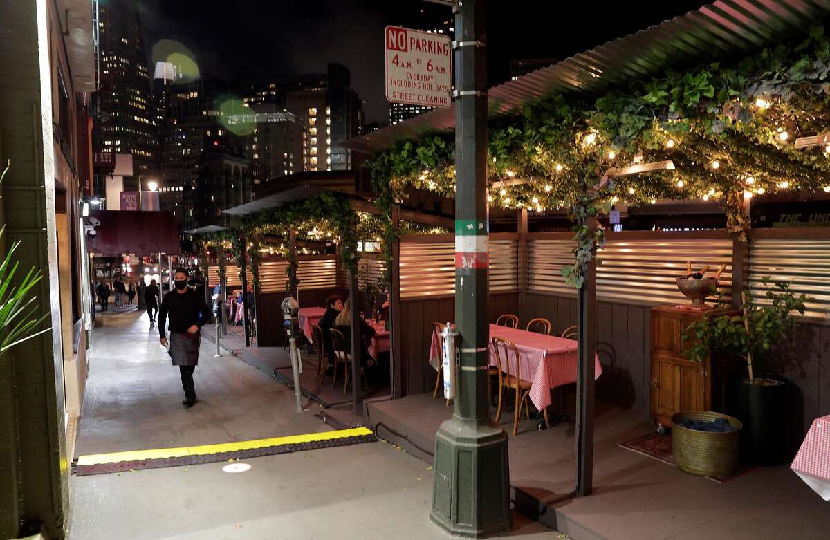 San Francisco’s 101-year-old Tosca Cafe finally reopens after yearlong ...