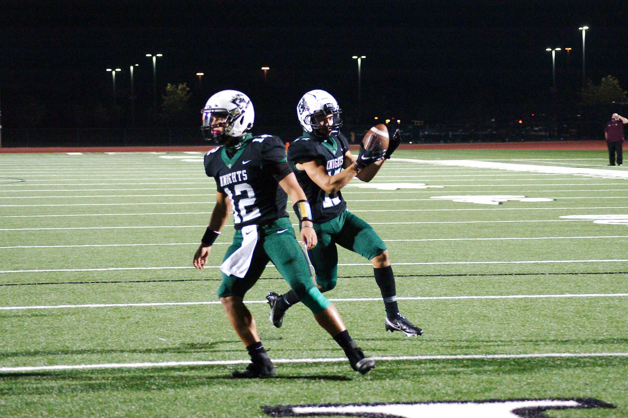 Football: Clear Falls clinches playoff berth in win over Brazoswood