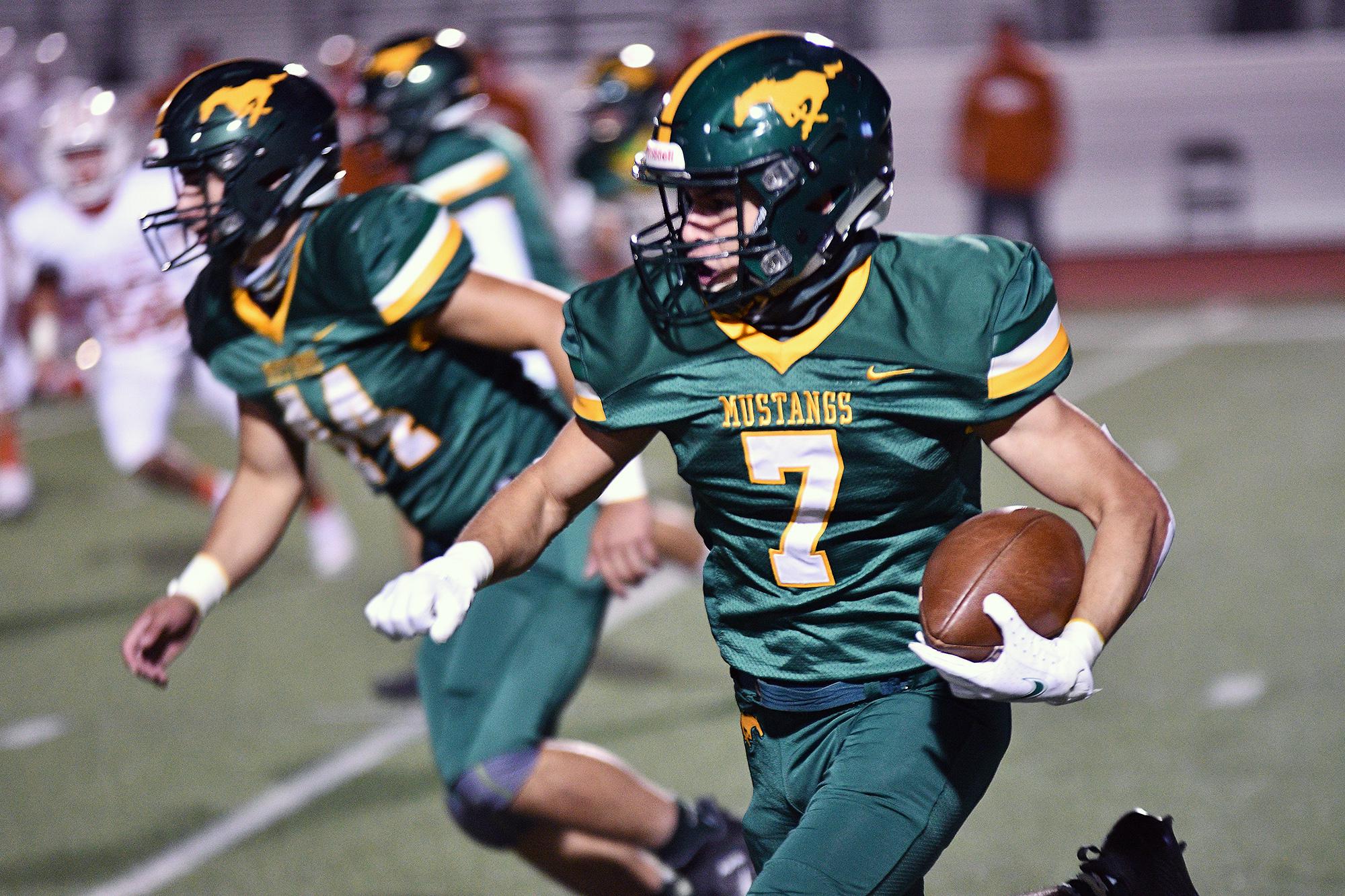 Laredo ISD football programs grateful for partial seasons
