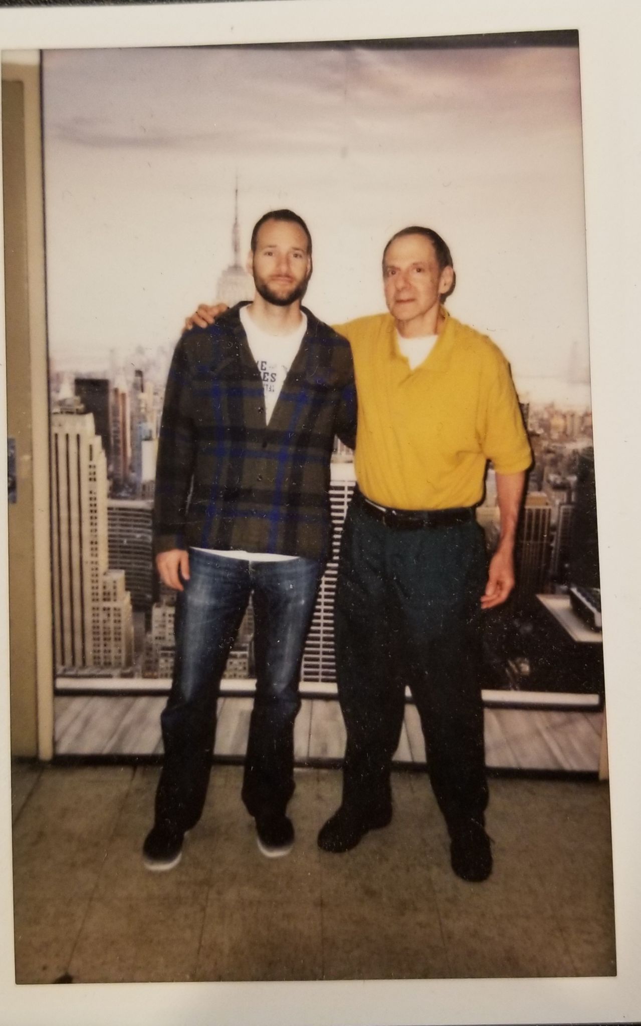 Grondahl: DA seeks clemency for father, ‘60s radical David Gilbert