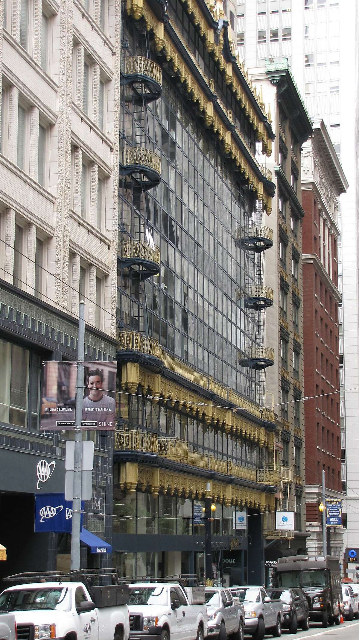 Famous S.F. building to get new storefront tenant — an architecture center