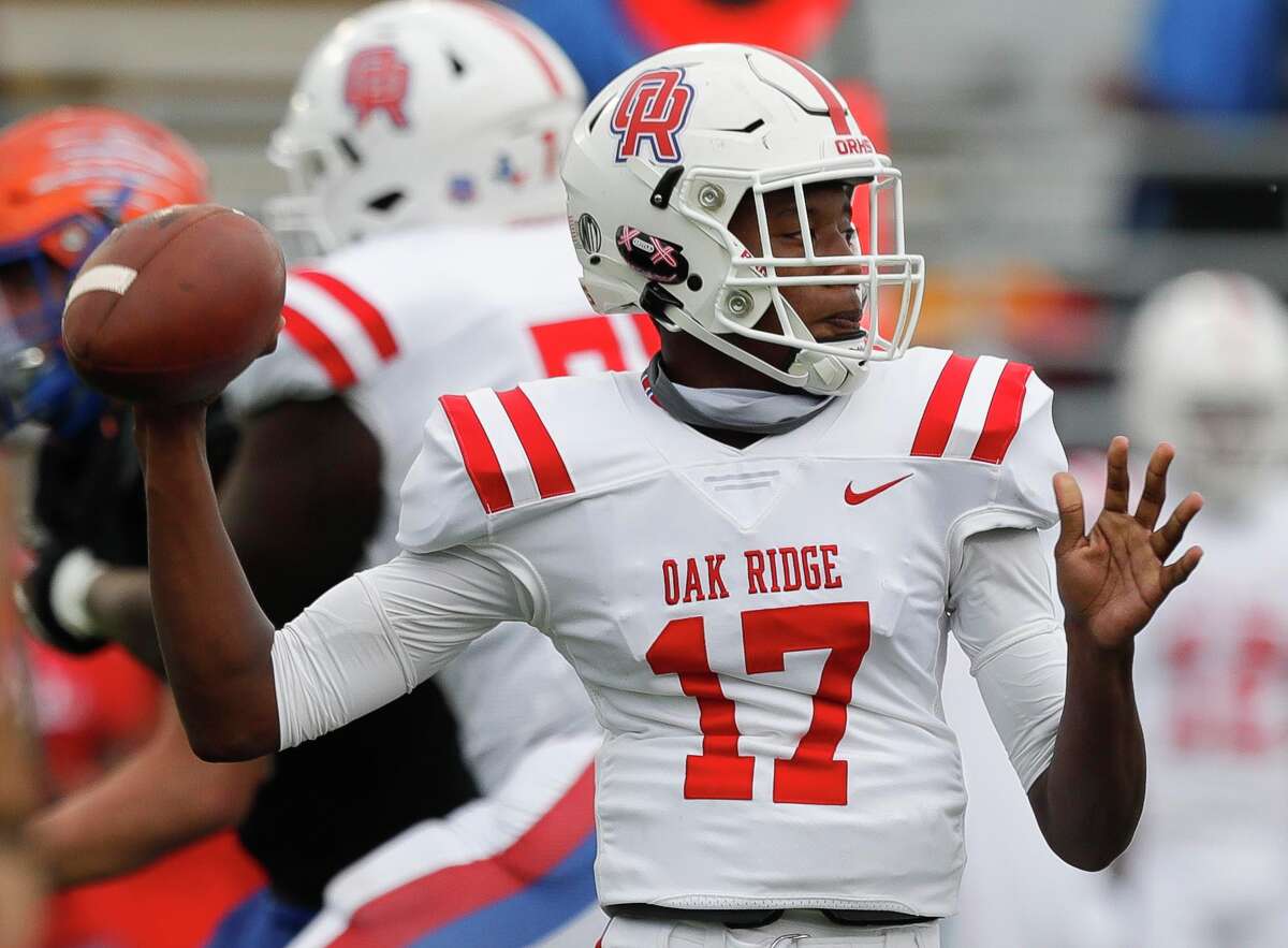 FOOTBALL: Grand Oaks beats Oak Ridge in first Battle of the Oaks