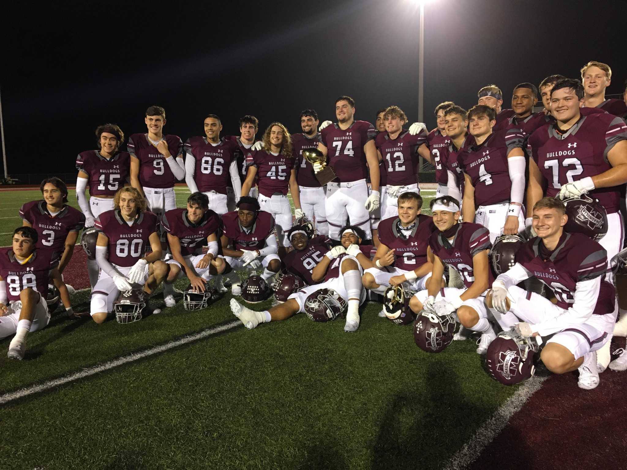 FOOTBALL: Magnolia tops Porter, wins share of district title