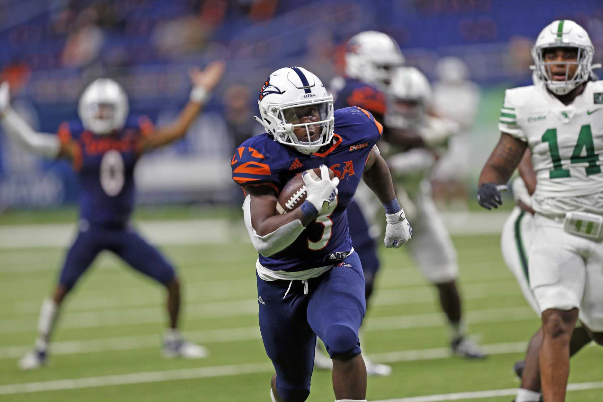 UTSA’s McCormick adds Conference USA Offensive Player of the Year award ...