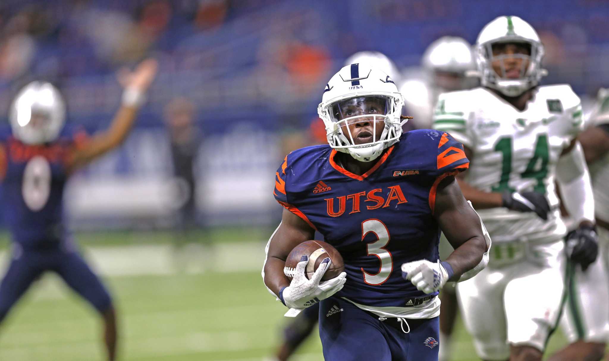 UTSA’s Sincere McCormick named semifinalist for Doak Walker Award