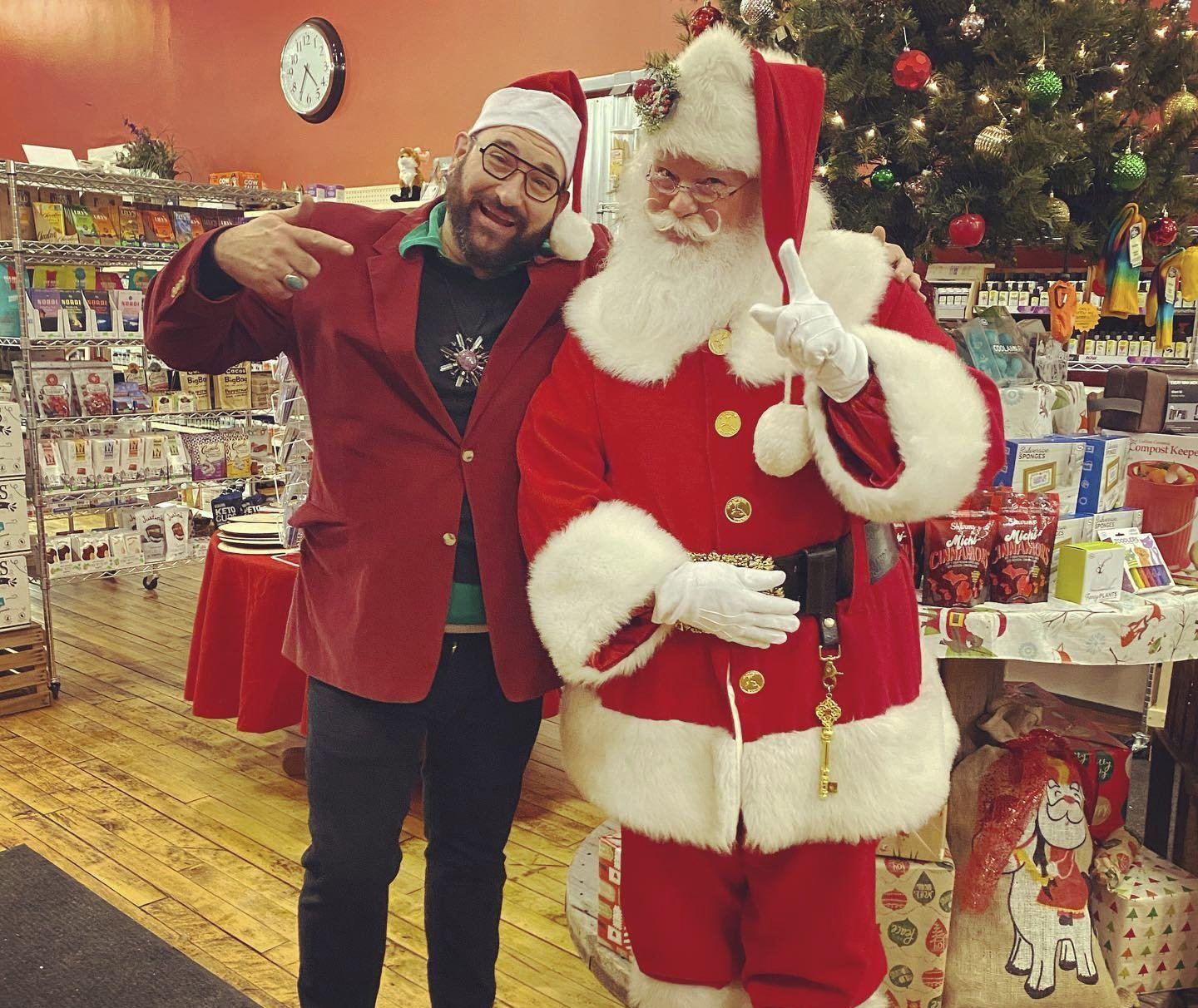 Red Fox Market to bring Christmas joy with safe Santa visits