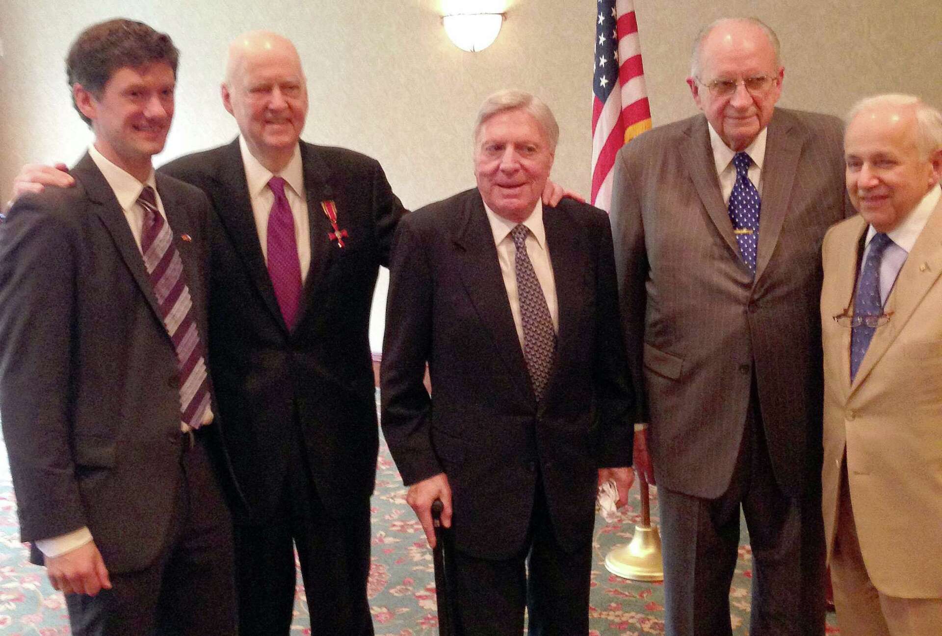 Thomas Reavley, giant of the federal bench, dies at 99 in Houston