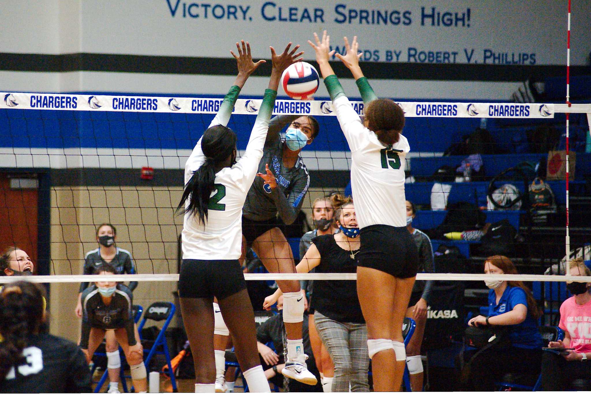 Volleyball playoffs: Katy fends off Clear Springs in regional semifinals