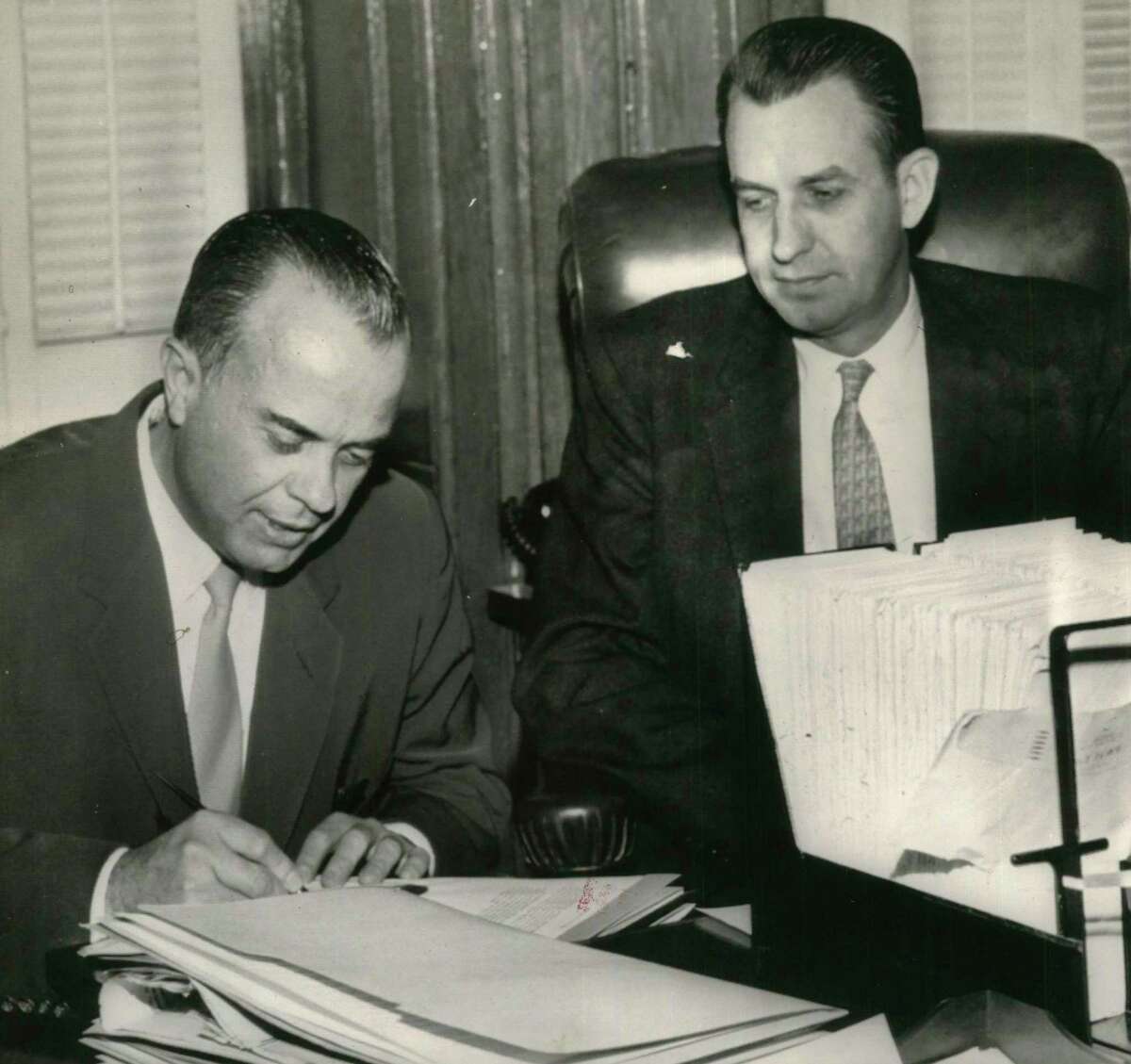 Thomas Reavley, giant of the federal bench, dies at 99 in Houston