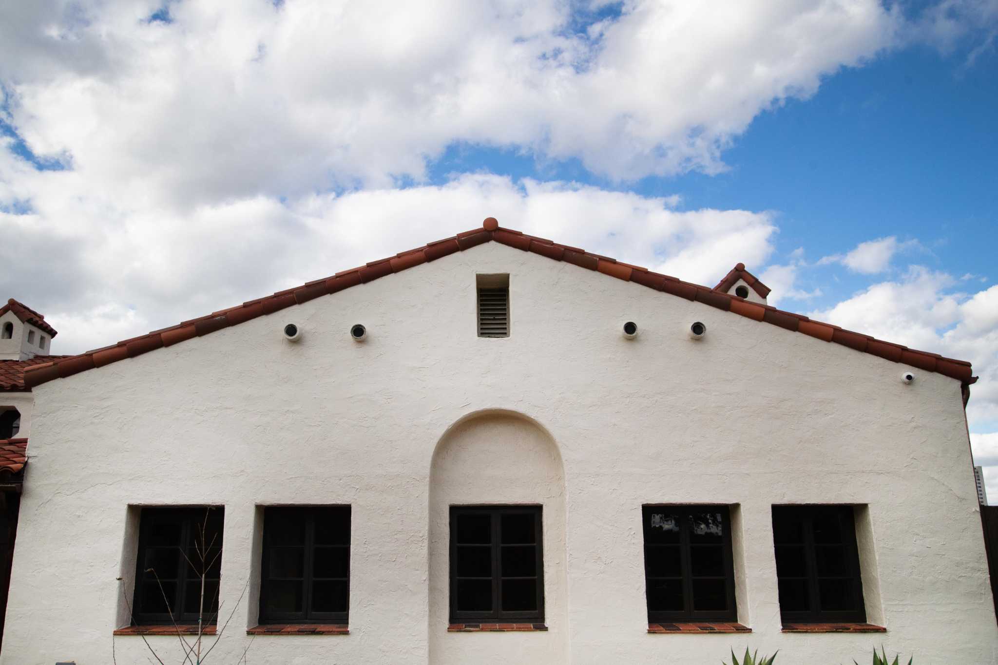 Hermann Park’s historic clubhouse blossoms into Lott Hall