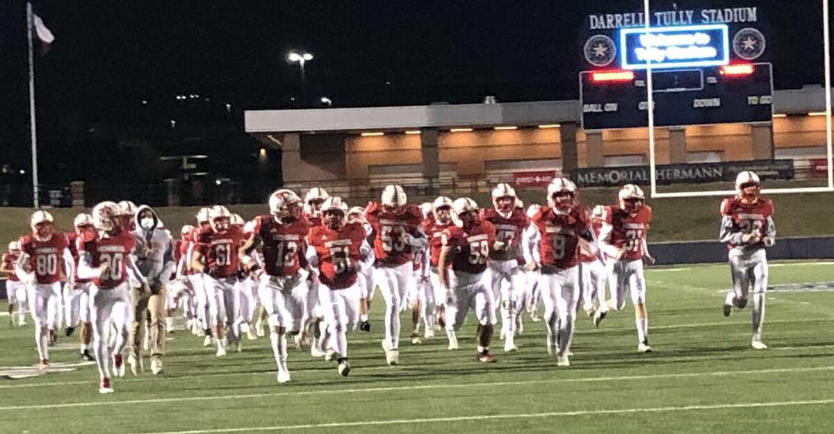 Memorial emerges victorious from defensive struggle with Fort Bend Travis